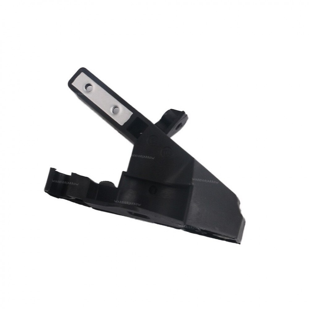 Ön Tampon Braketi Mercedes C Serisi