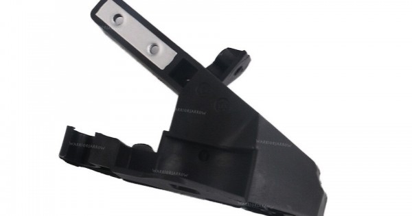 Ön Tampon Braketi Mercedes C Serisi